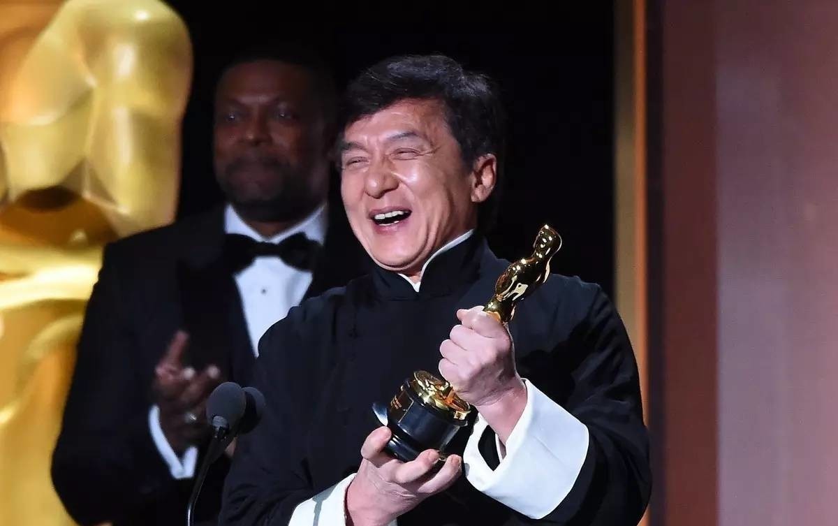 70-year-old Jackie Chan suddenly announced his official appearance! The ...