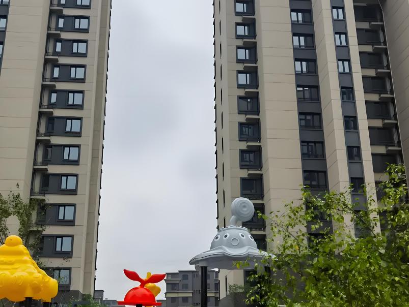 Finally, an insider tells the truth! Why are resettlement houses so ...