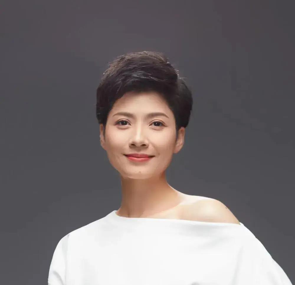 CCTV host Ji Xueping: The most correct decision in my life was to ...