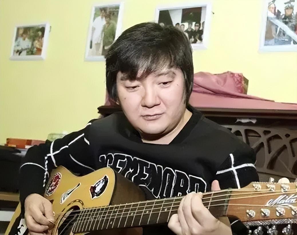 Li Muzi from "The Vanishing She" and Jiang Wenhuan from "Feng Shen ...