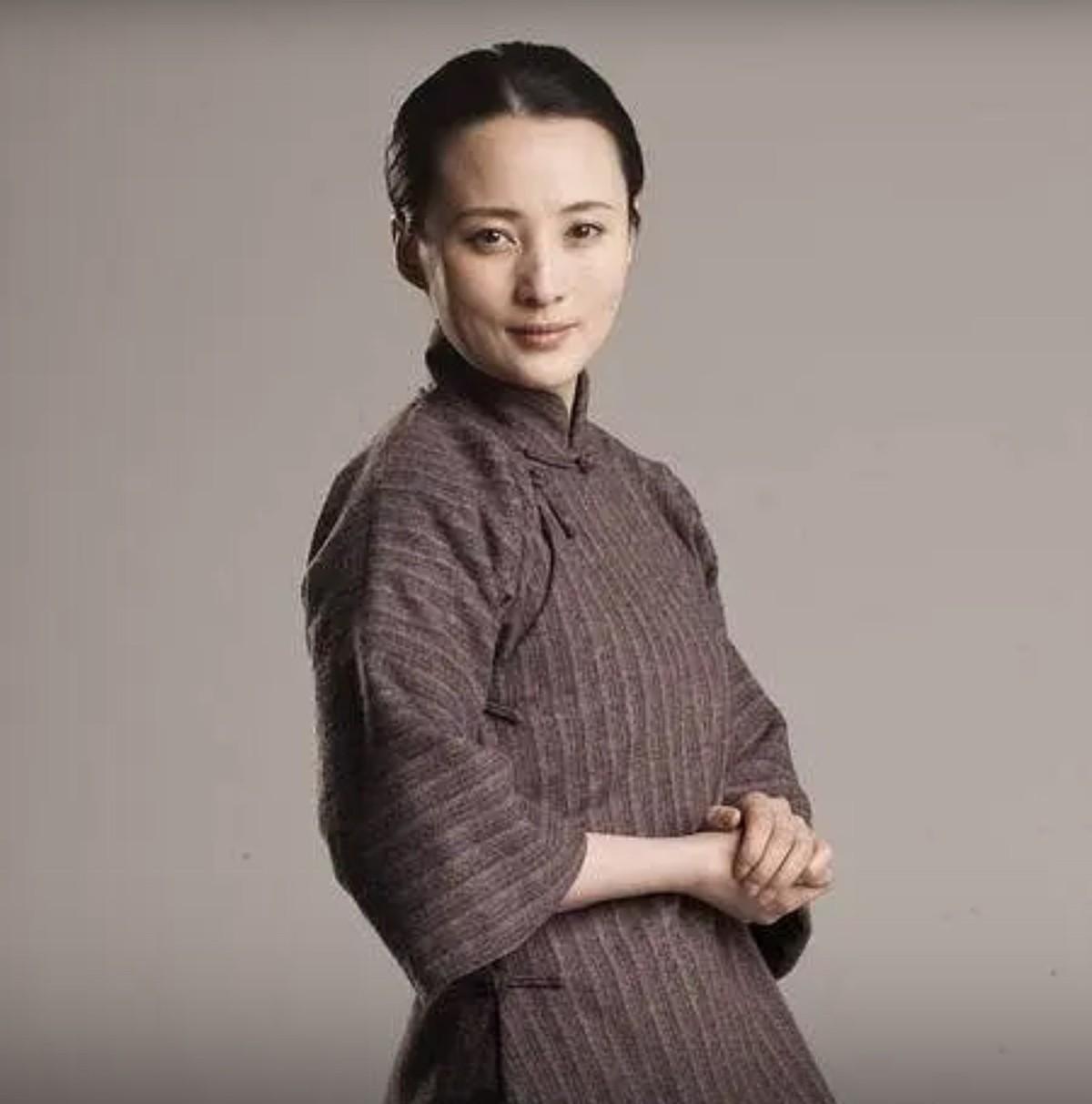 Soong Ching Ling, don't act too hard, Dong Xuan's version is too ...