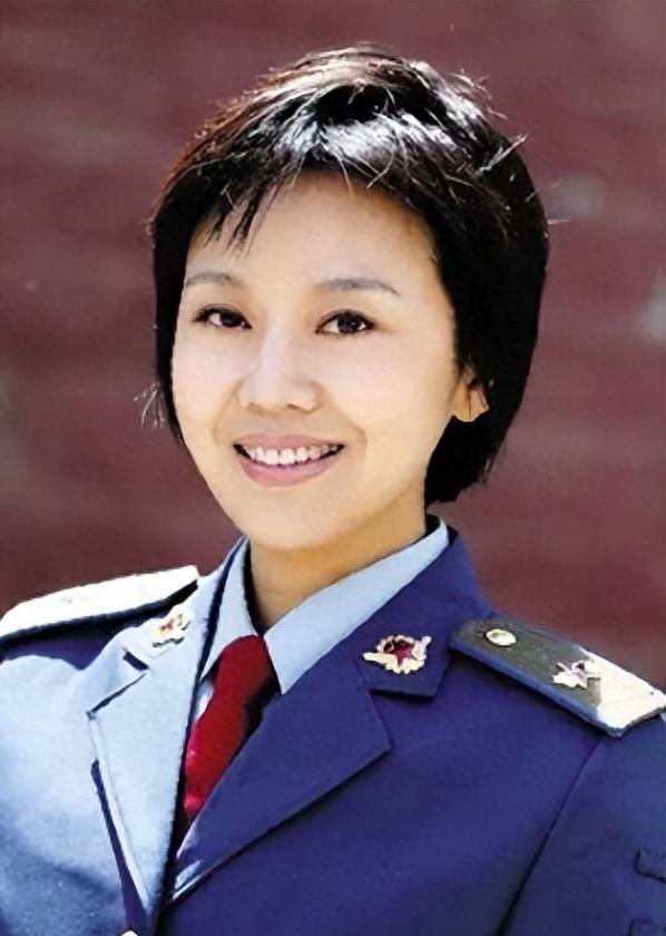 Zou Wei, who wanted to divorce Yan Ni even after leaving home, now 18 ...