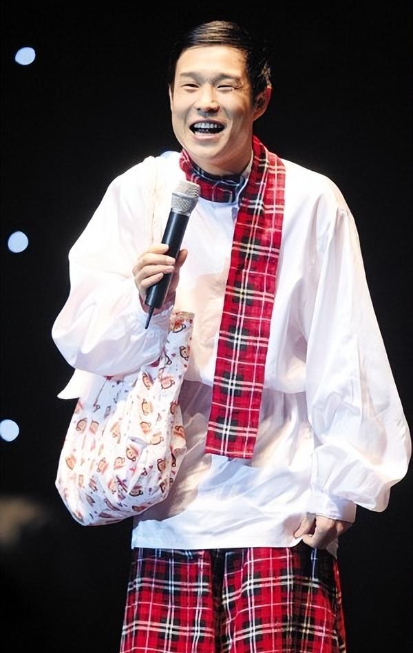 "The Second Ugliest Star" Shen Jiarun: She was once scolded for looking ...