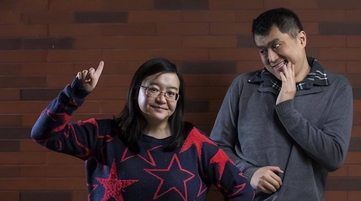 Six years ago, the doctoral couple Li Hongye who challenged Guo Degang in public ended up ...