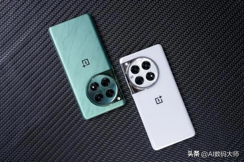 OnePlus 12 Pro appears: upgraded to 26G+1TB extra large storage, no lag ...