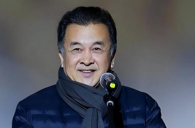 Huang Hong, who has appeared in the Spring Festival Gala for 24 ...