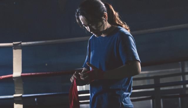 Yang Zi upgraded with the resources of "YOLO". The film uses Jia Ling's ...