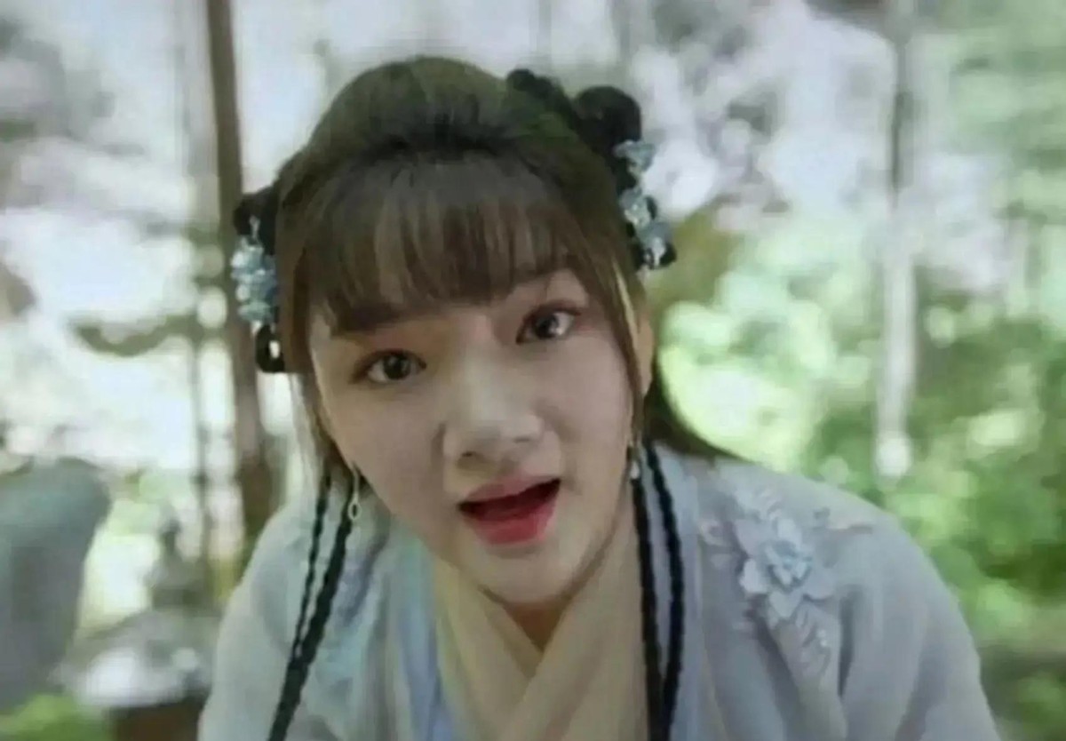 Luo Yining in "Splendid Peace" compares Ren Min's styling in "Yu Gu Yao ...