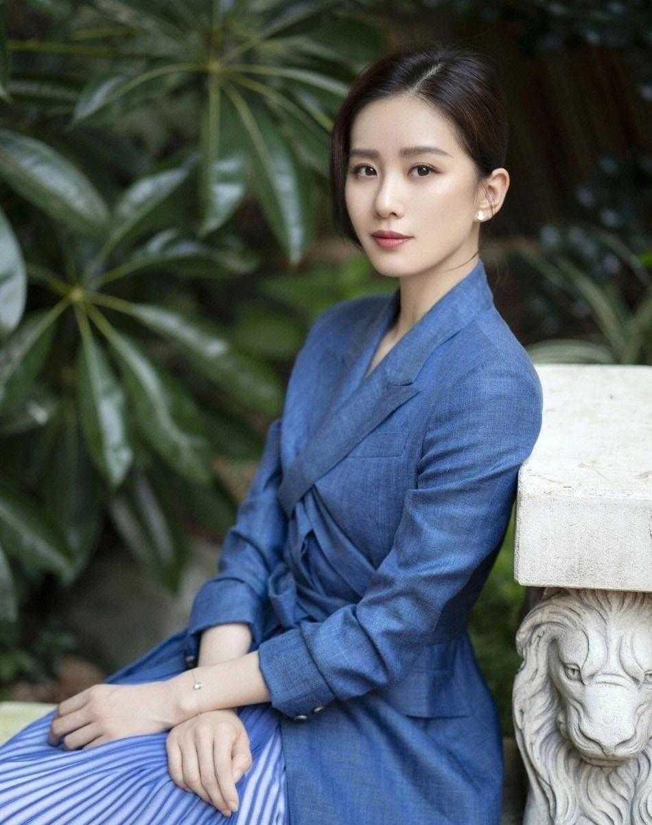 Yang Mi's dominance on Weibo is unshakable. What is the truth behind ...