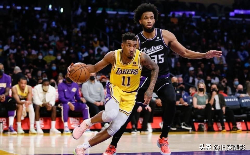 He used to get a minimum salary in the Lakers, but now he has received ...