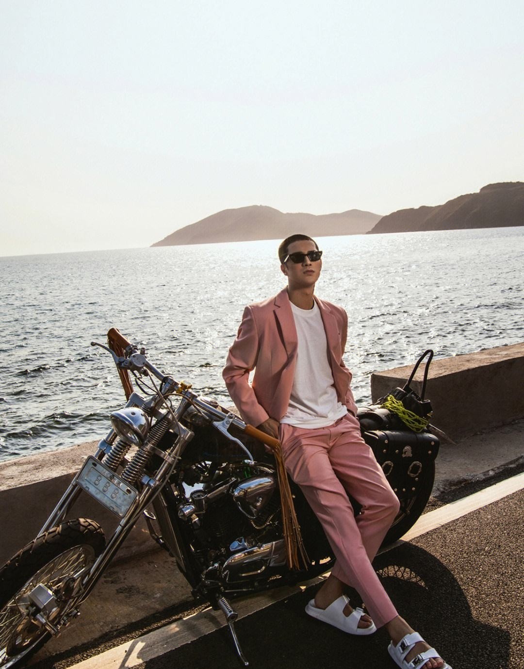 Jiang Chao promised to re-hold a wedding for Medina: I hope we can walk ...