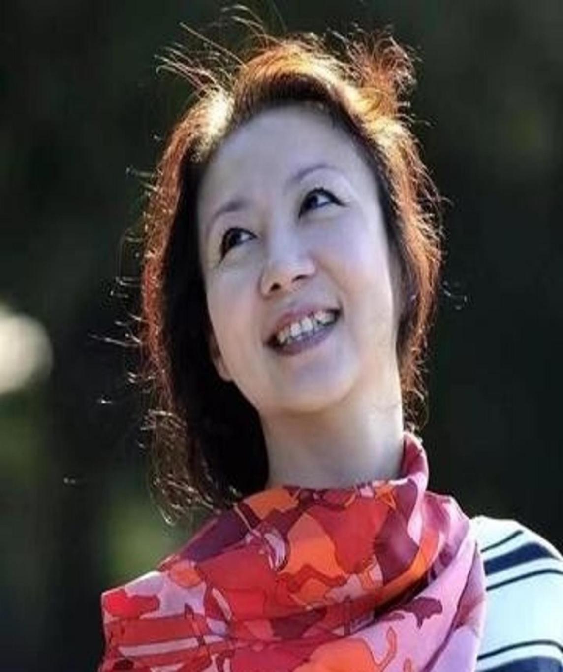 Wang Fang: The road to marriage behind the peak of career - iMedia