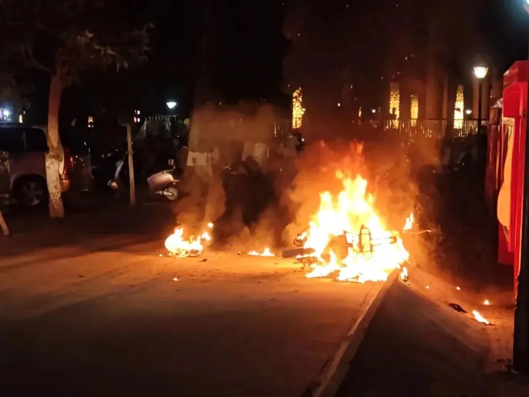 The rental house caught fire and the landlord was sentenced! - iMedia