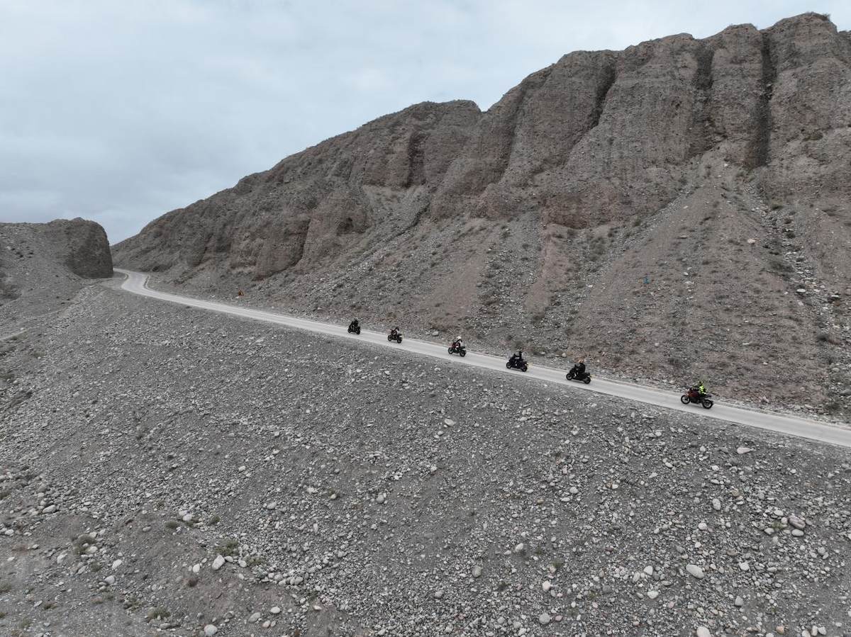Huayu Battery's Turpan summer test is about to start, and the "black ...