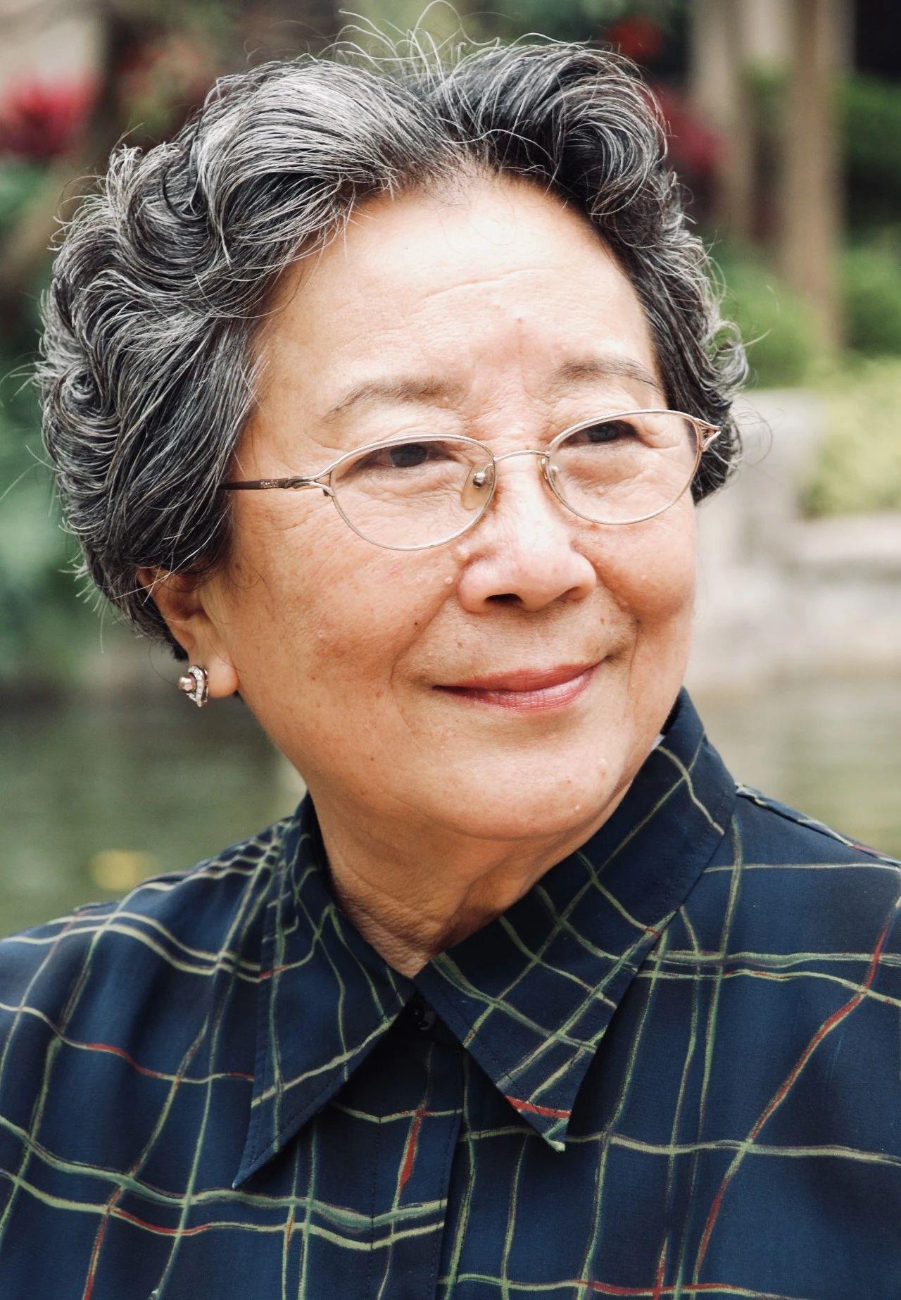 Another veteran actor passed away at the age of 93. He played Granny ...