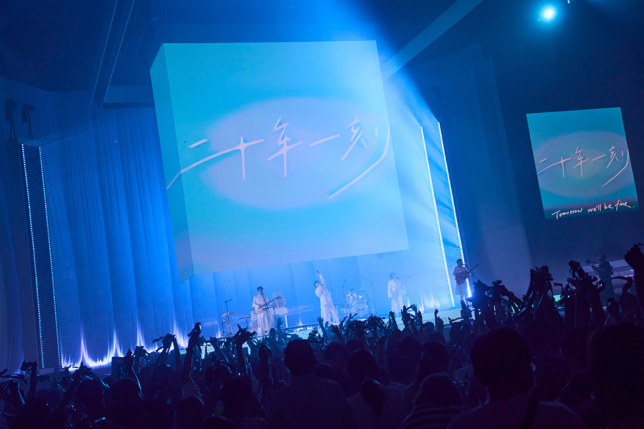 In front of thousands of people...Sodagreen's Jia Kai said, "The ...