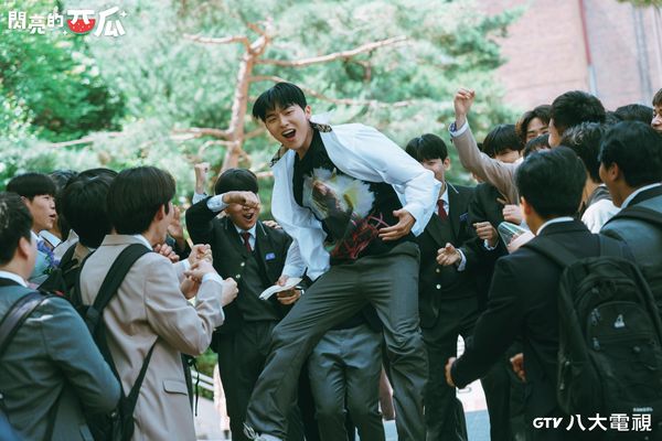 The dark horse Korean drama "Shining Watermelon" was broadcast in ...