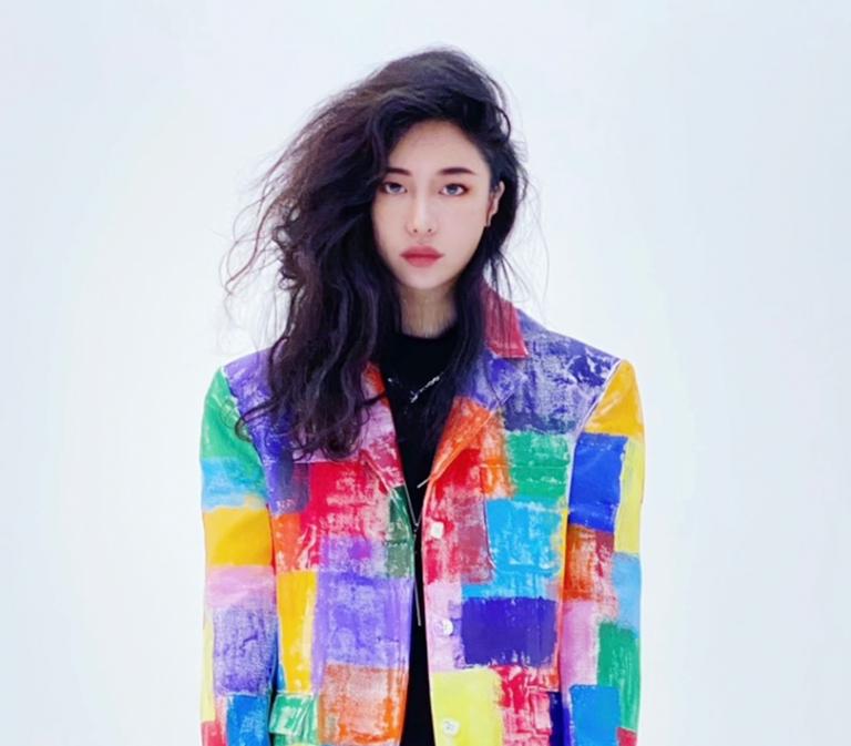 LYS PARTI and Li Wei launch the "Quantum Streamer" joint accessories ...