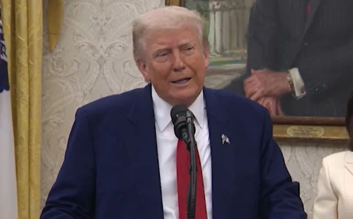 Trump was called "cowardly" to his face, and his defense was broken ...