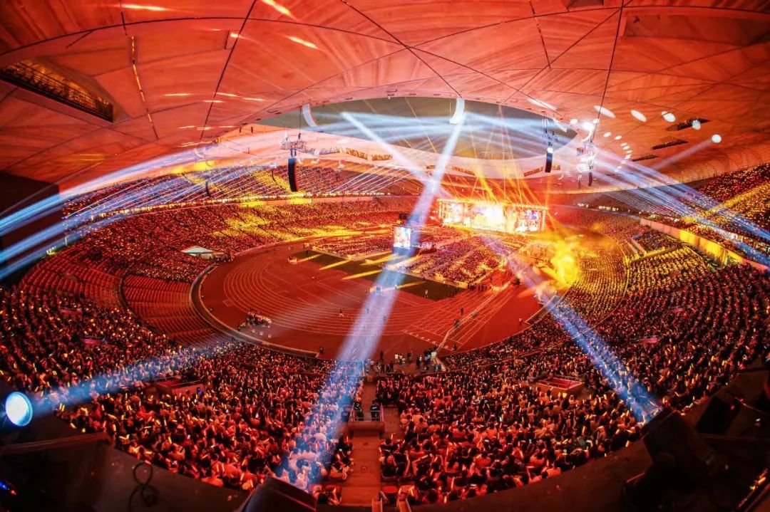 From Karen Mok, G.E.M. to A-Mei, Zhang Jie has performed 12 shows in a ...