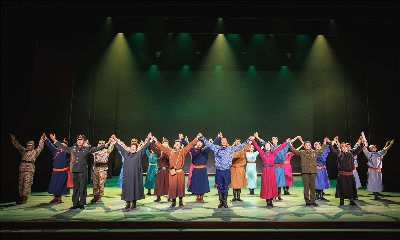 The original song and dance drama "Song of Unity" by the Ulanmuqi of ...