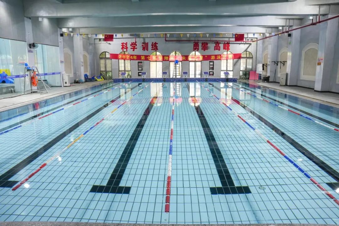 Enjoy both exercise and cool down! Come to these hidden swimming pools ...